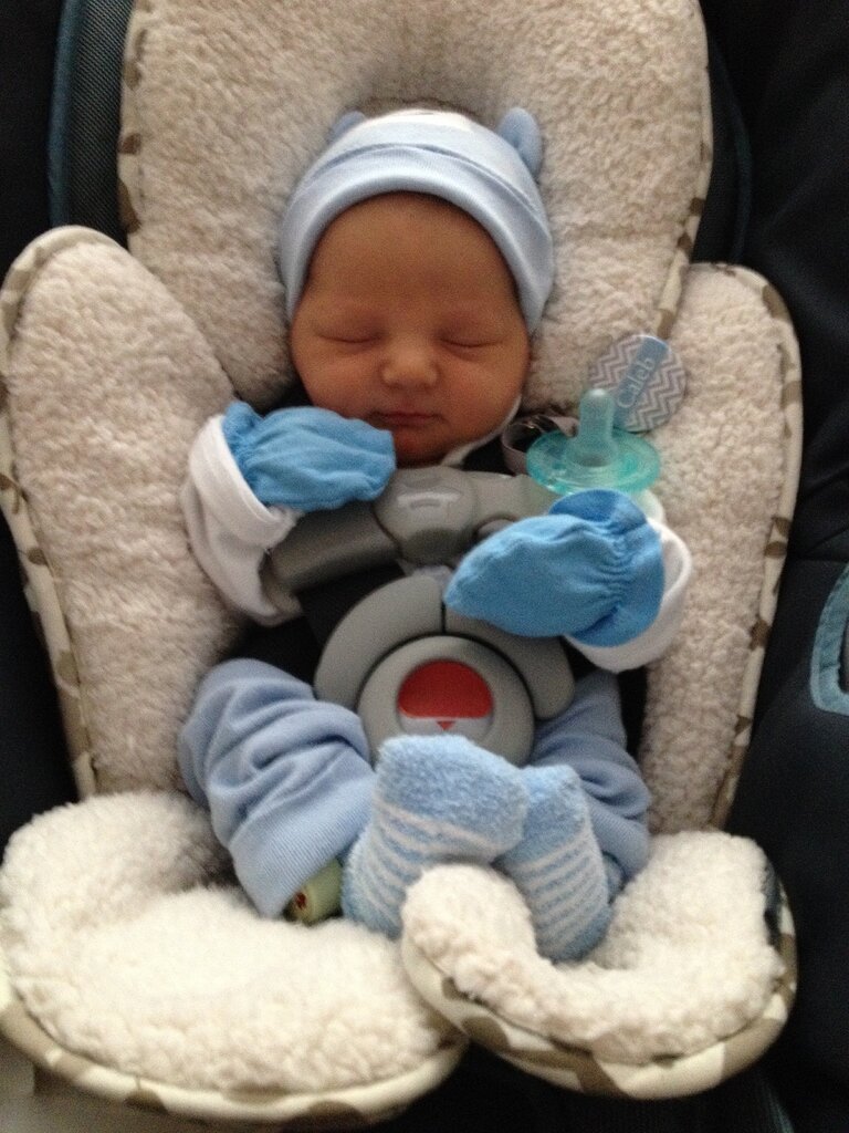 Caleb is home, new pics - Baby Talk - Bountiful Baby Customer Forum