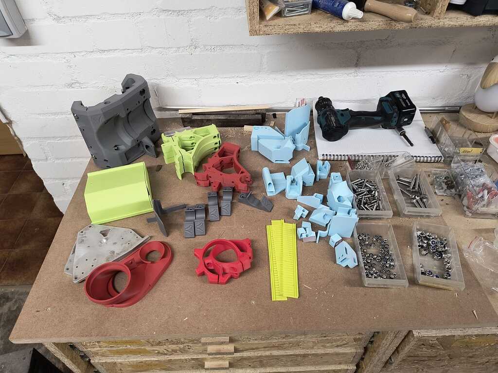 LR4 Rainbow Vomit Build, Germany - Your Builds - V1E.com Forum